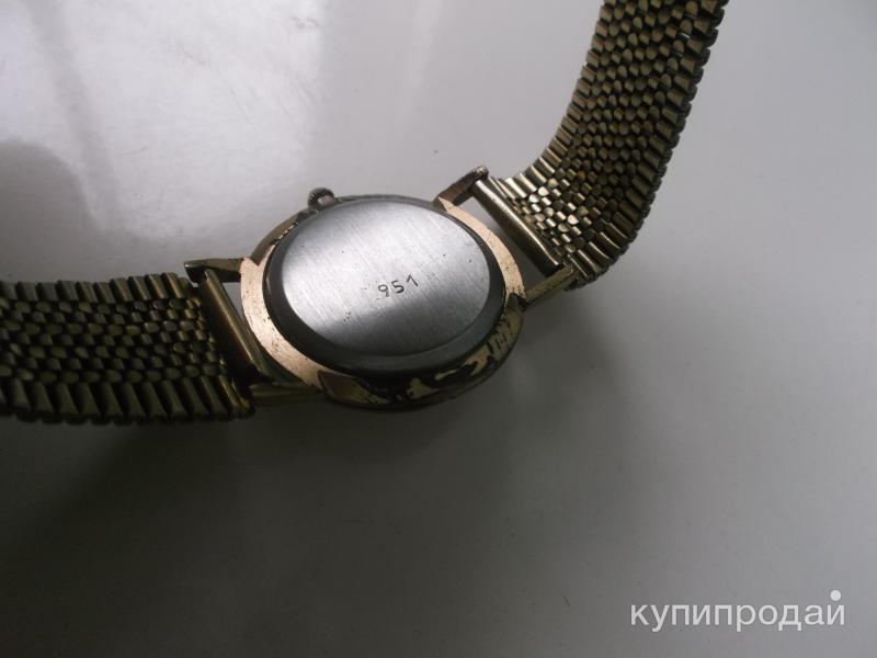 часы " Луч" кварц . СССР. в Новосибирске