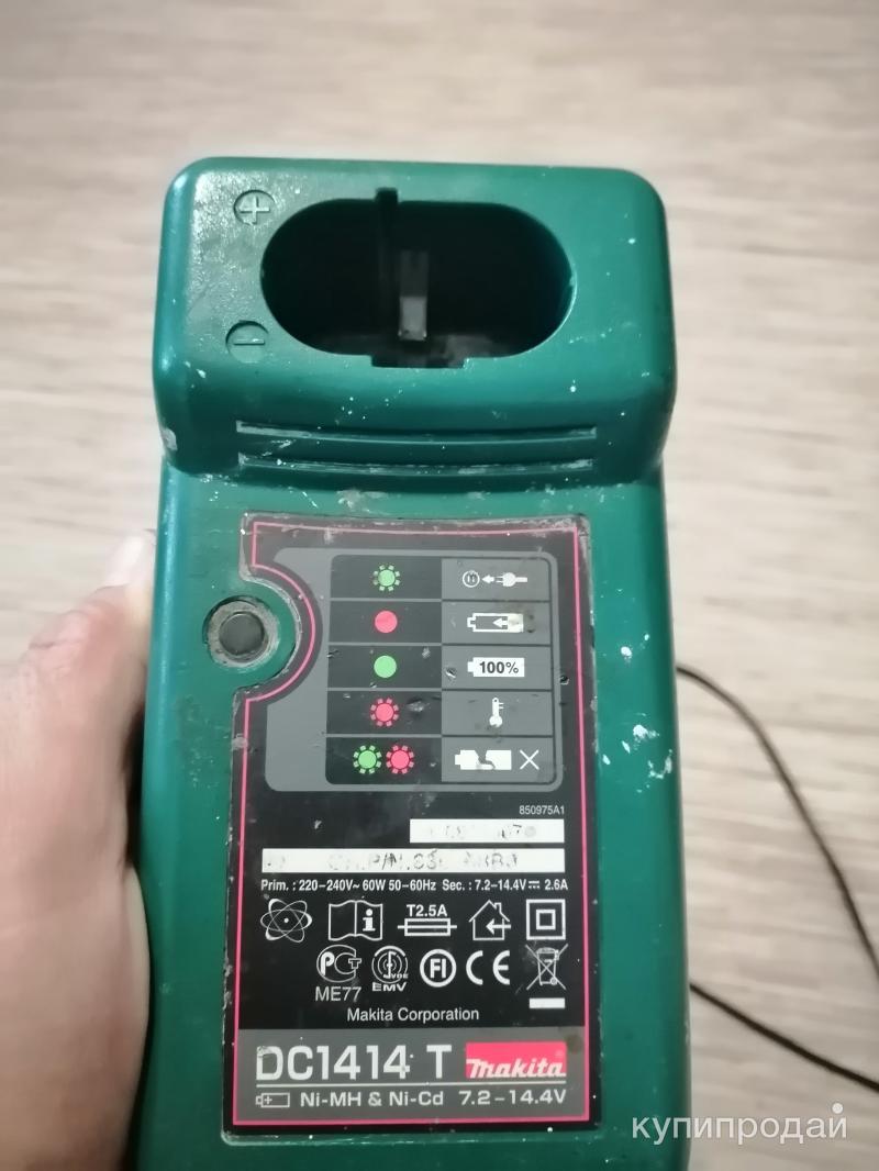 Зарядное устройство на шуруповерт. Makita 14v в Волгограде